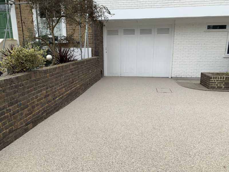 Resin Driveways Billericay - Resin Bound Gravel Drives Pathways and Paving